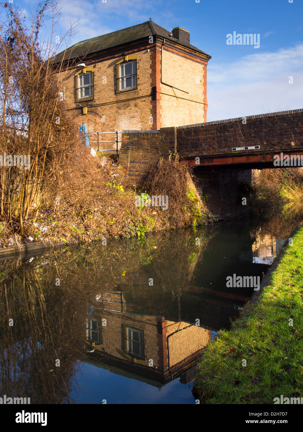 England, West Midlands, Stourbridge Canal. Bowen's Bridge on the ...