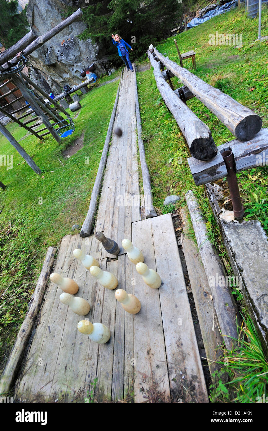 Play ninepins hi-res stock photography and images - Alamy