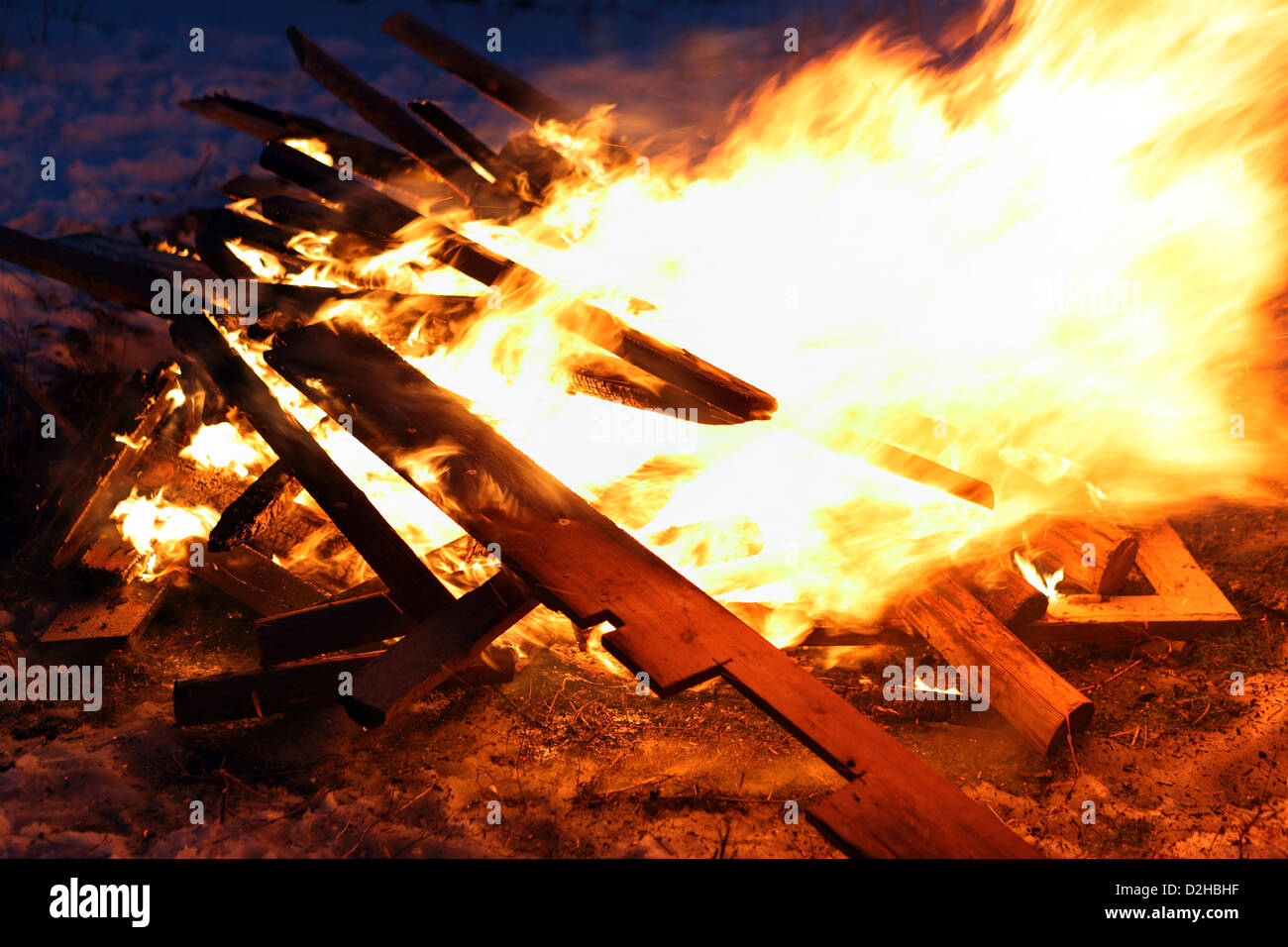Resplendent village, Germany, burning wood campfire Stock Photo - Alamy