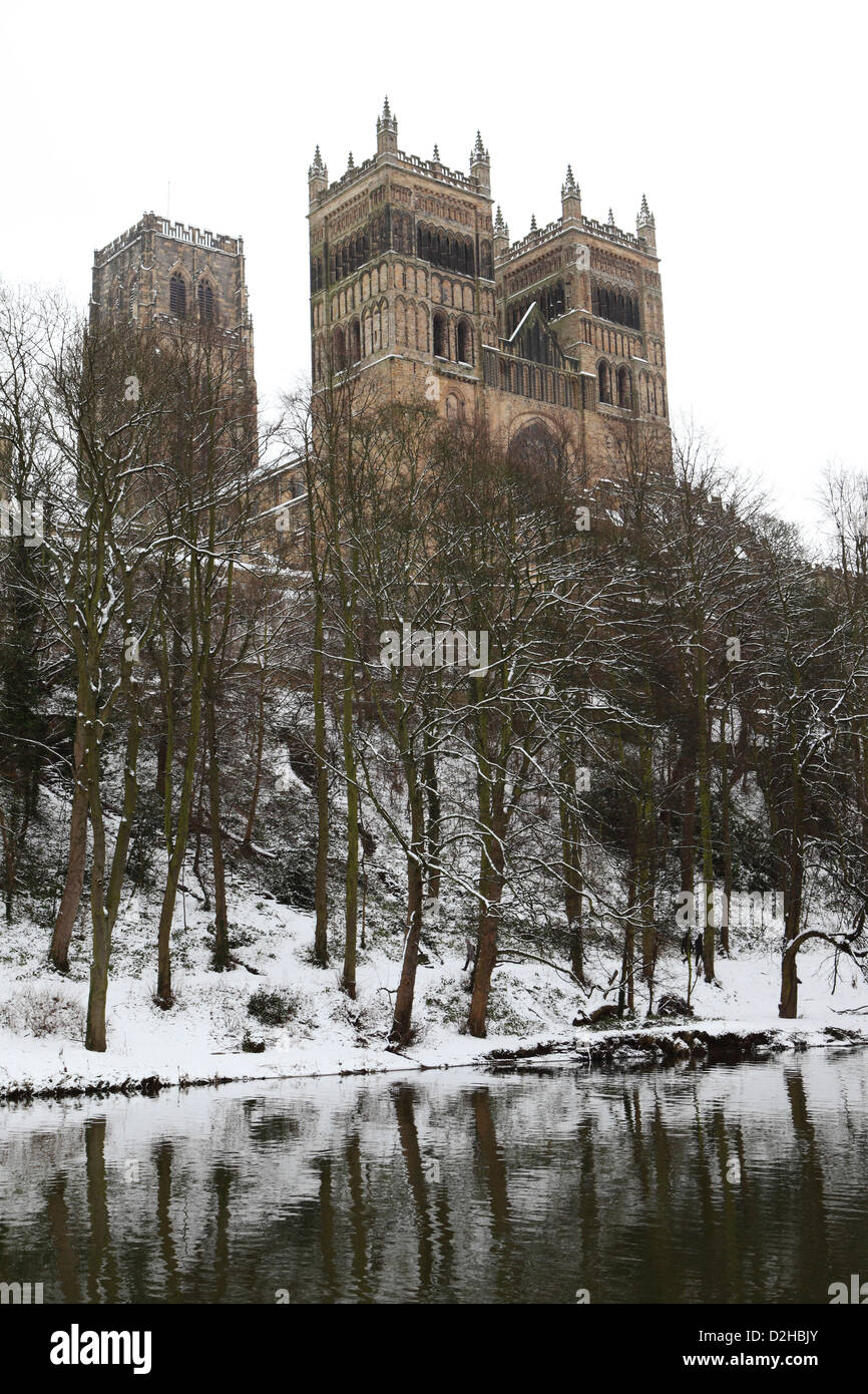 Durham cathedral snow winter hi-res stock photography and images - Alamy
