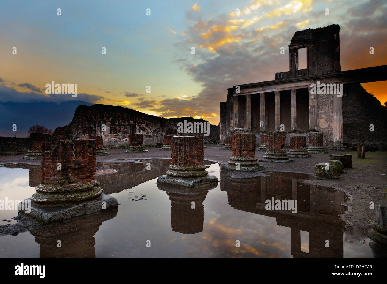 Pompeii hi-res stock photography and images - Alamy