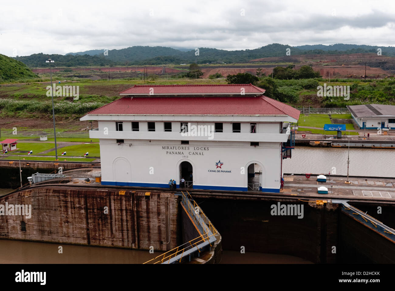 Miraflores Locks control building Stock Photo - Alamy