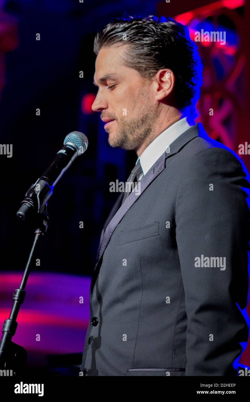 Tony award nominated hi-res stock photography and images - Alamy