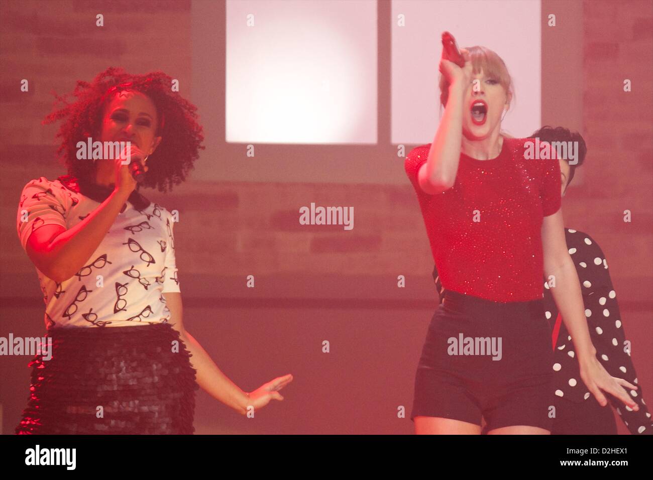 Jan. 25, 2013 - Madrid, Spain - Taylor Swift performs on stage during ...