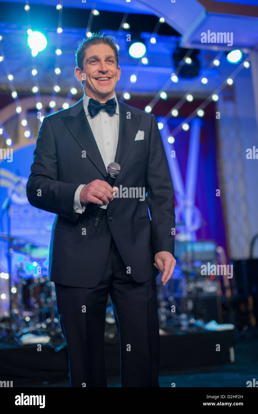 Richard blanco poet hi-res stock photography and images - Alamy