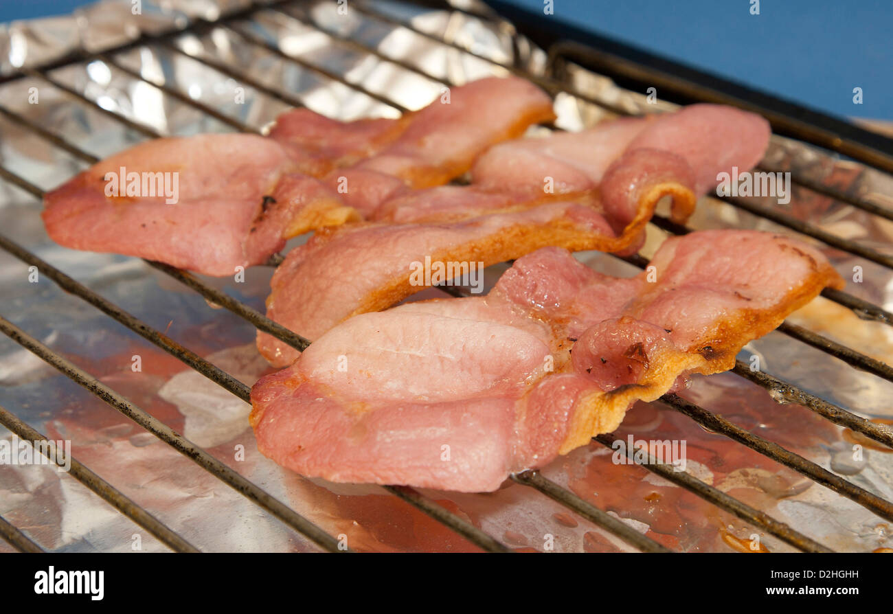 Bacon Rashers Grilling Stock Photo - Alamy