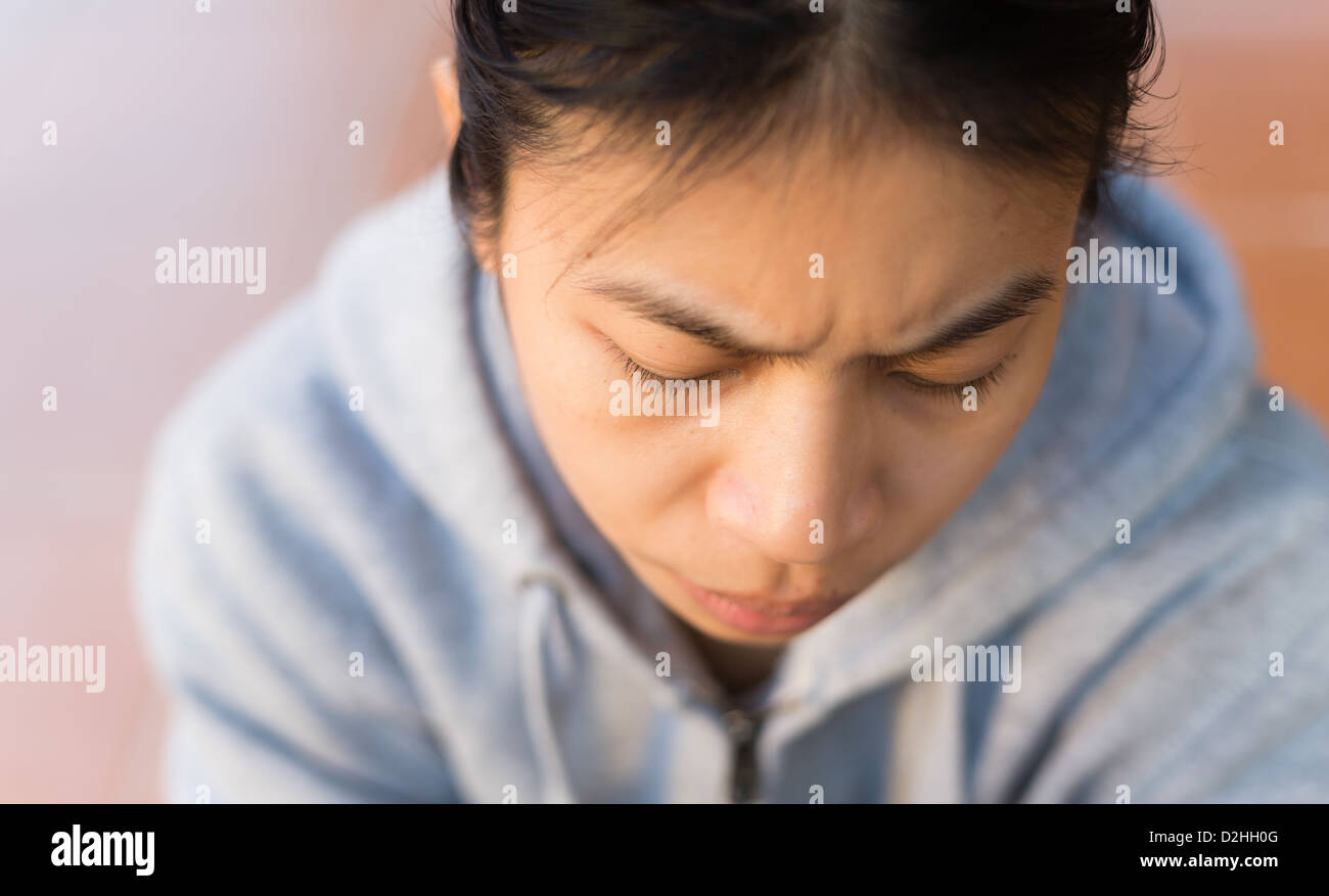 Worry face hi-res stock photography and images - Alamy