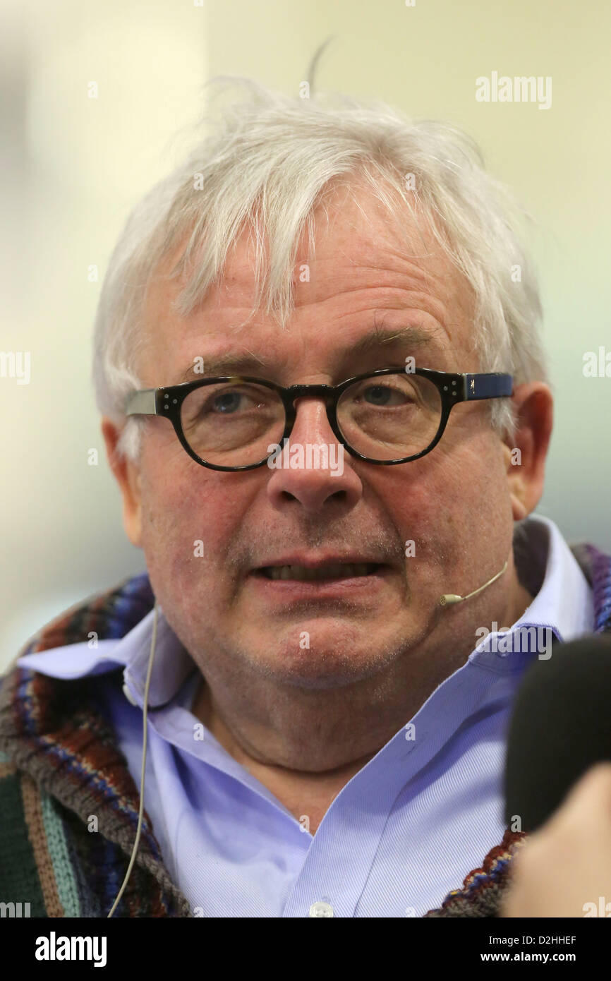 Christopher biggins hi-res stock photography and images - Alamy