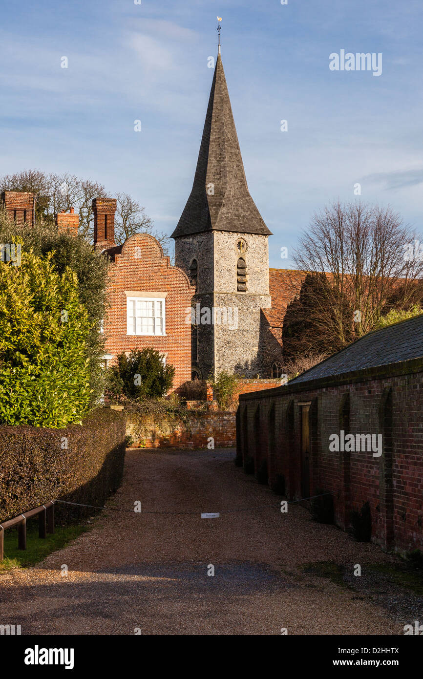Manor house and church in the pretty Kent Village of Ickham, UK Stock ...