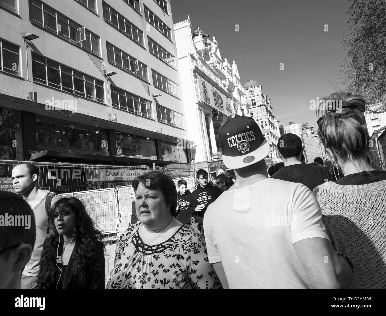 Snap back hi-res stock photography and images - Alamy