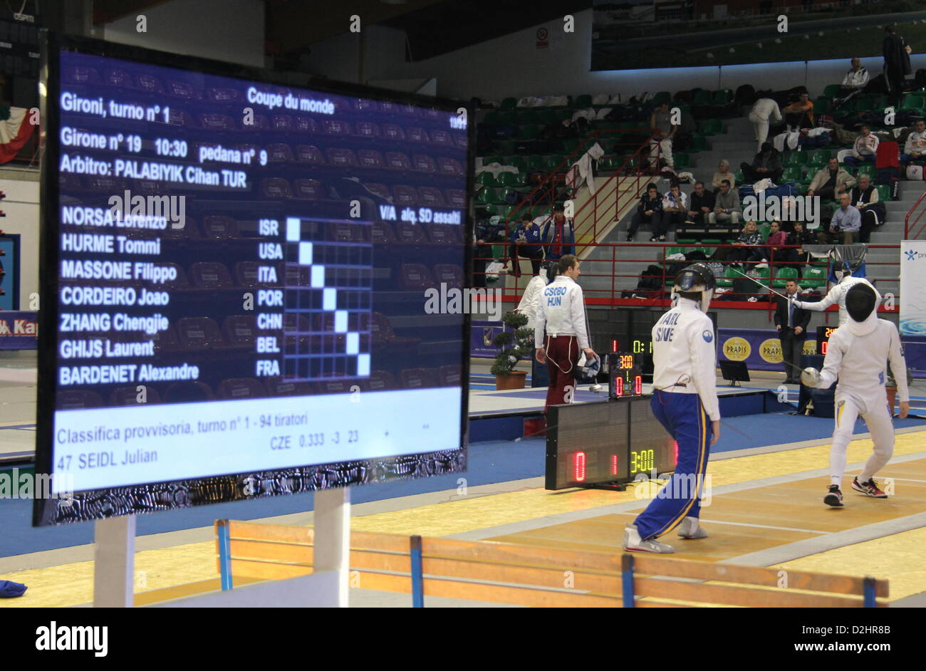 Fencing team italy hi-res stock photography and images - Alamy