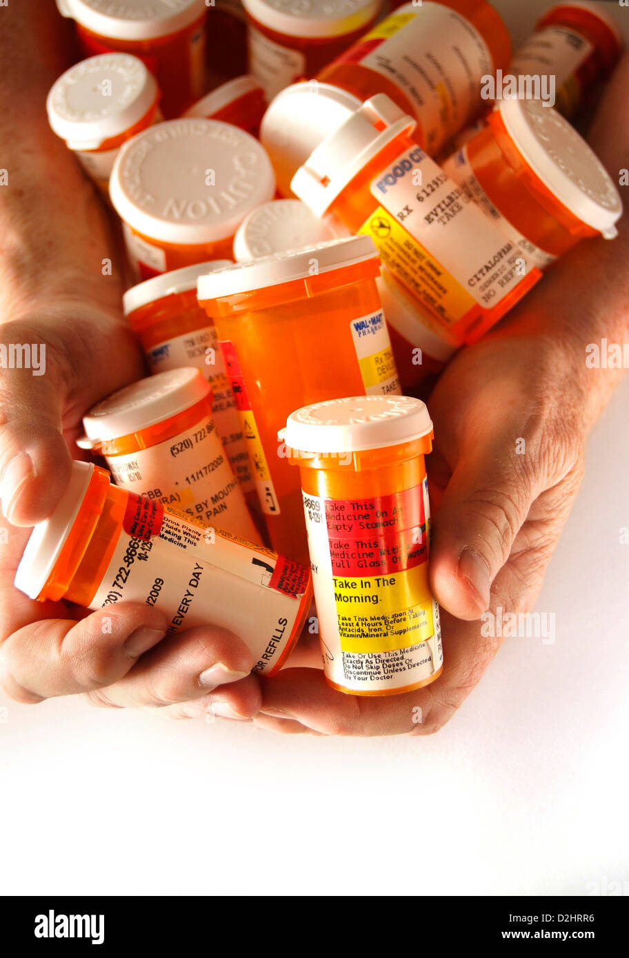 Pill bottles hi-res stock photography and images - Alamy