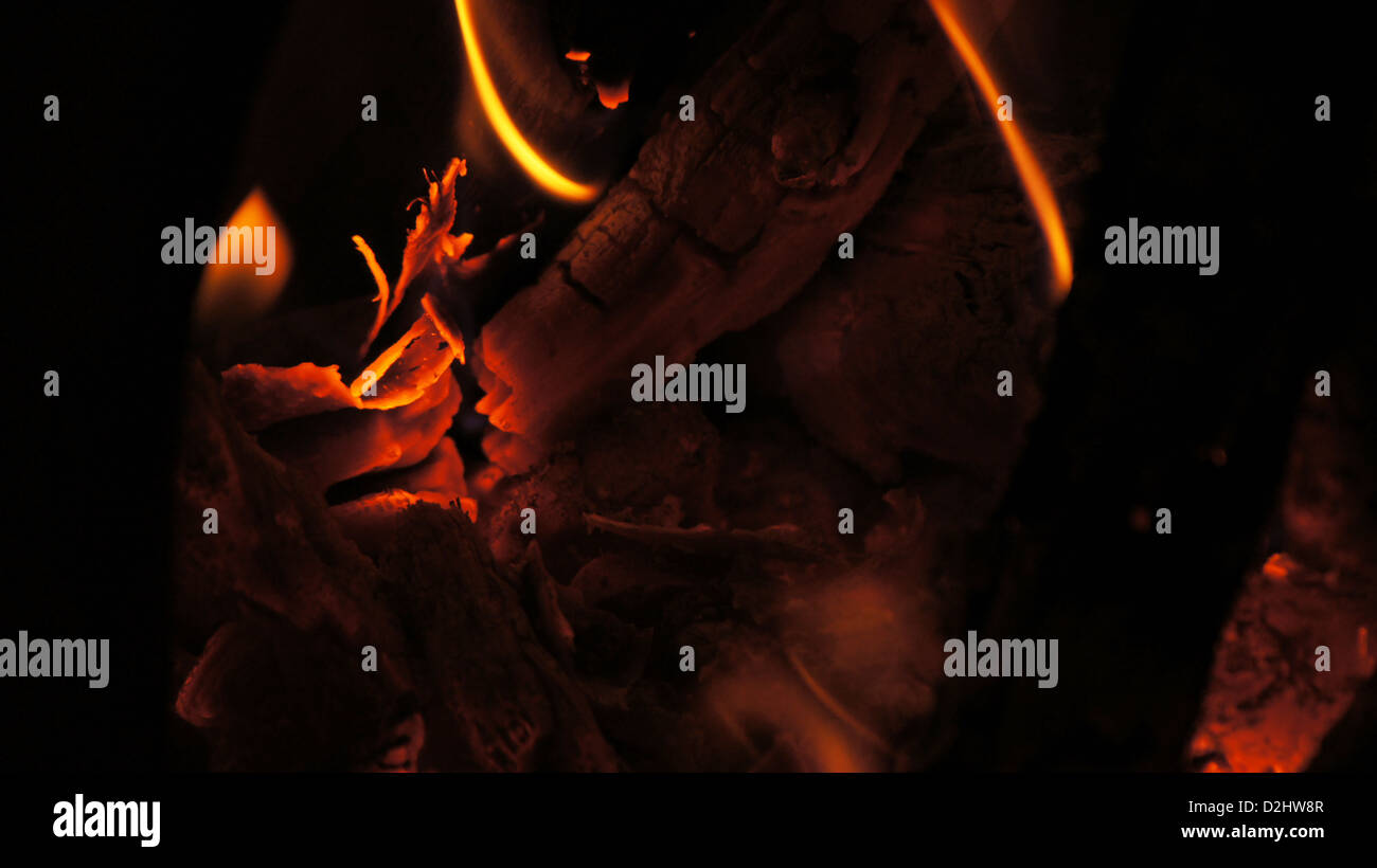 Ember fire hi-res stock photography and images - Alamy