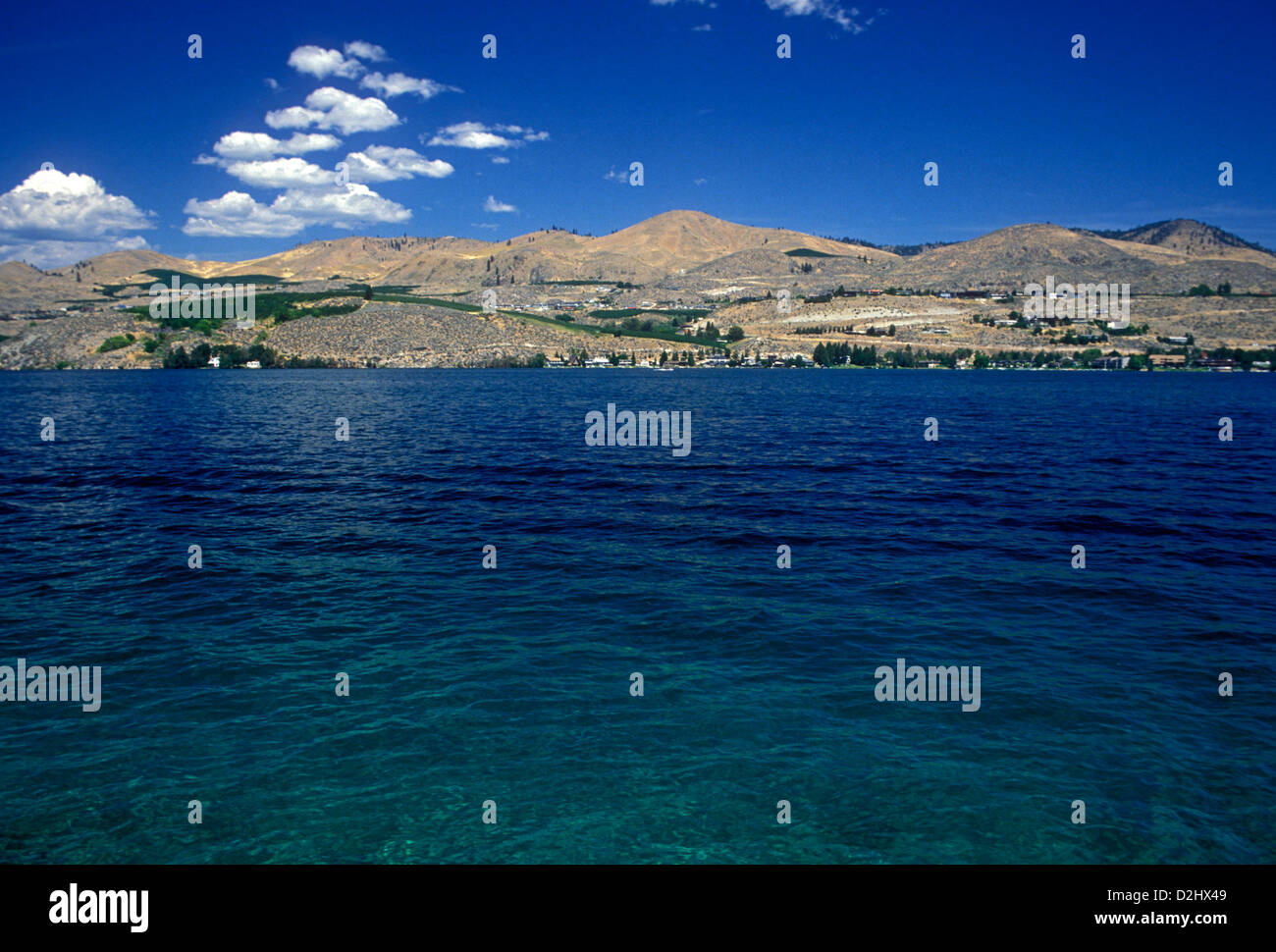 south shore, Lake Chelan, town of Chelan, Chelan, Cascade Loop ...
