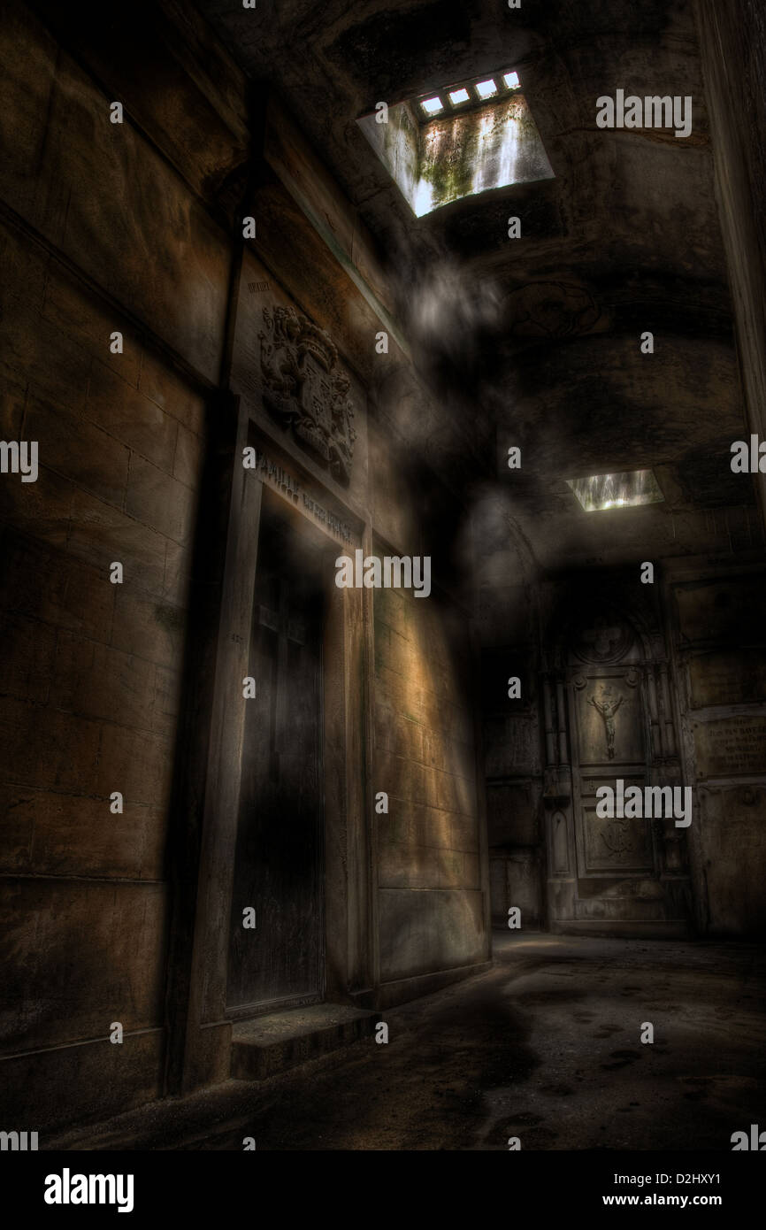 Underground crypt hi-res stock photography and images - Alamy