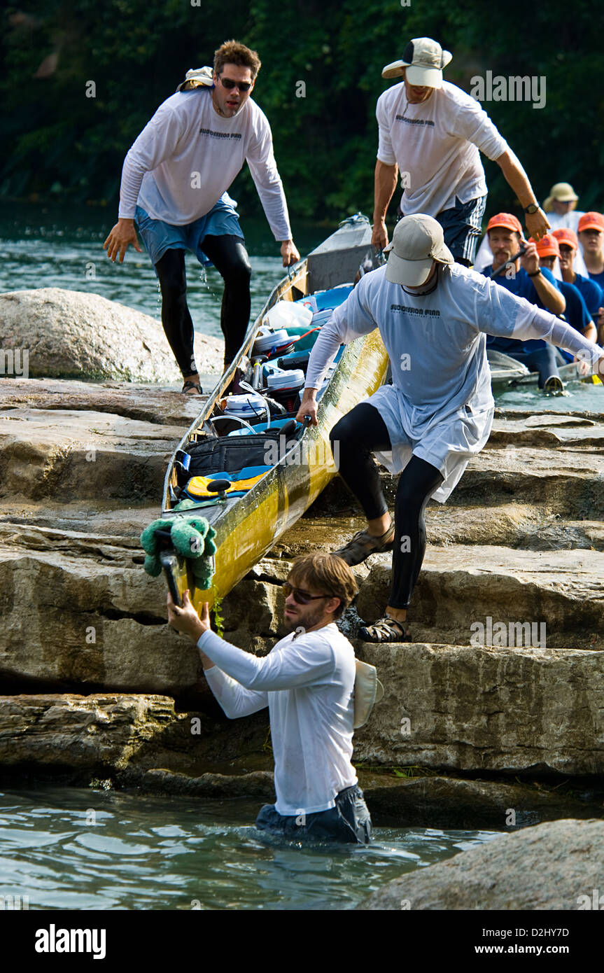 Portaging hi-res stock photography and images - Alamy