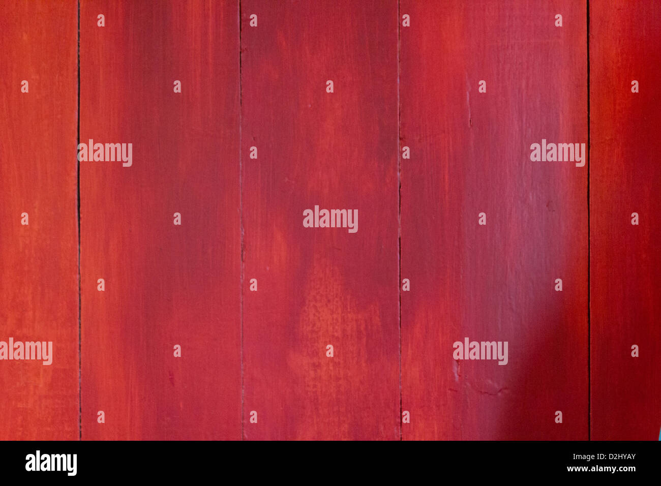 Red wood background Stock Photo - Alamy