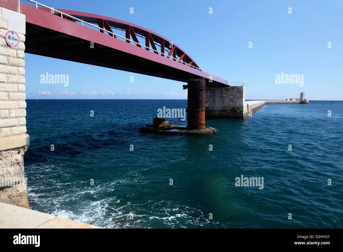 The newly built ( 2011 ) Breakwater bridge at the entrance to Grand ...