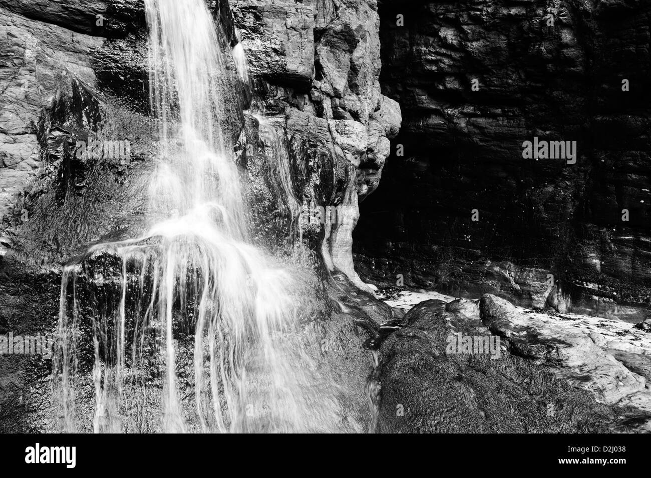Cave entrance beach Black and White Stock Photos & Images - Alamy