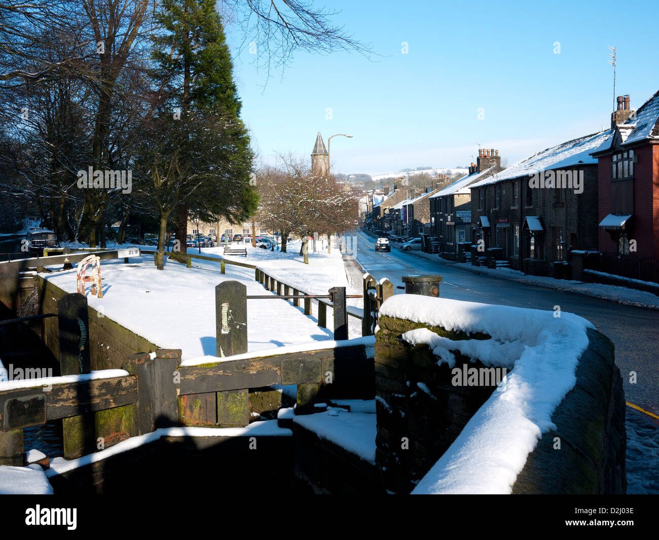 Lock Gates on the Huddersfield Canal in winter, Uppermill, Greater ...