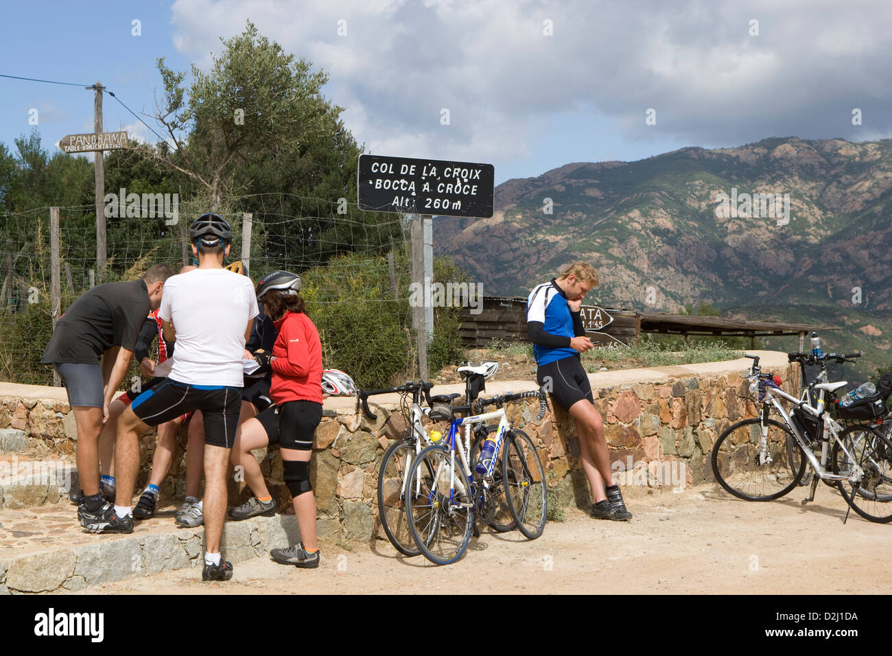 Col de la croix cycling hi-res stock photography and images - Alamy