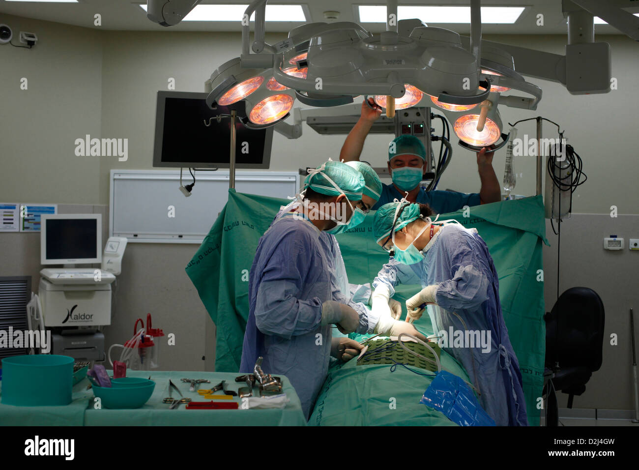 Emergency Room Trauma Suite High Resolution Stock Photography and ...