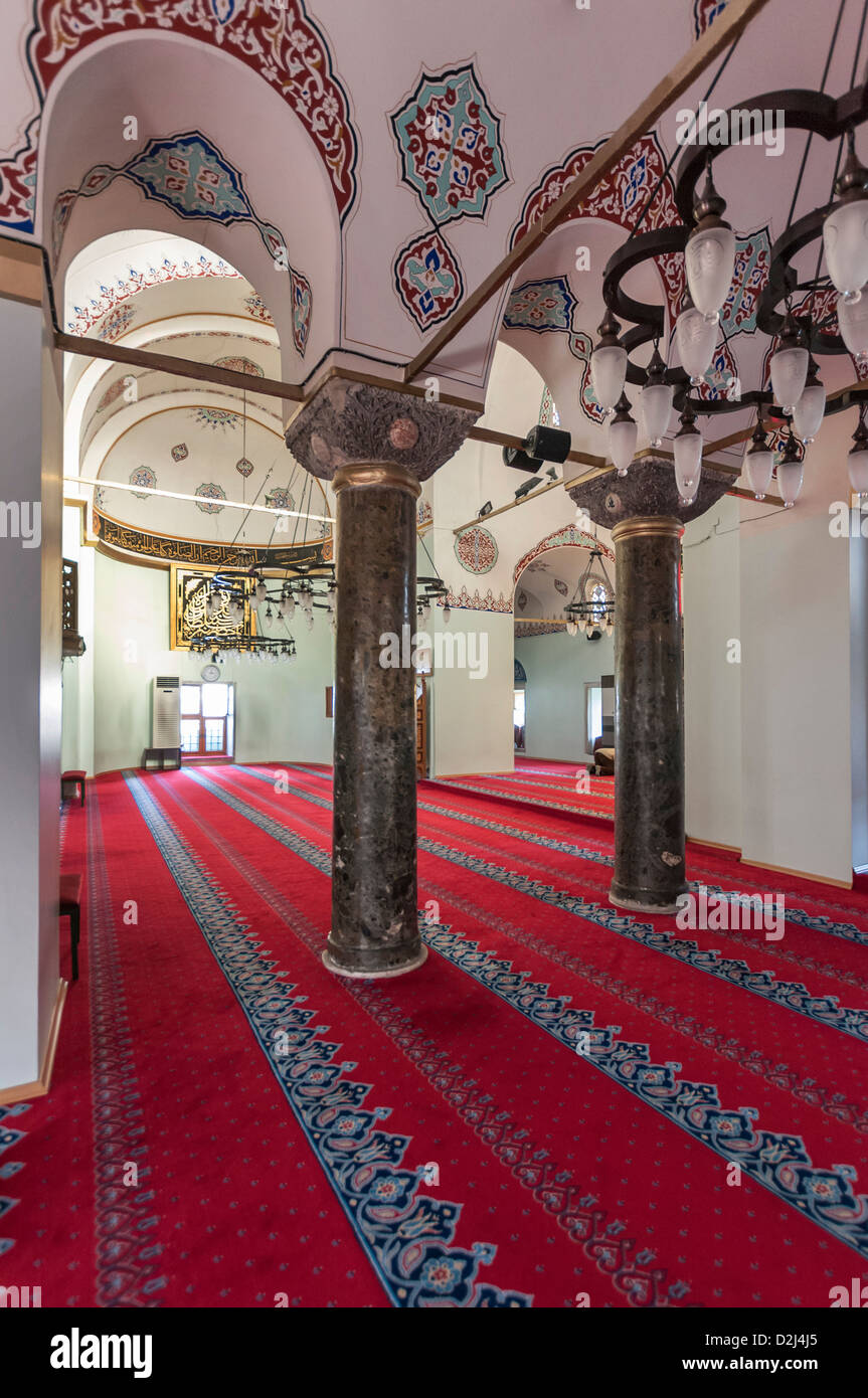 The tomb of Sunbul Efendi and Mosque in the Kocamustafa complex in ...