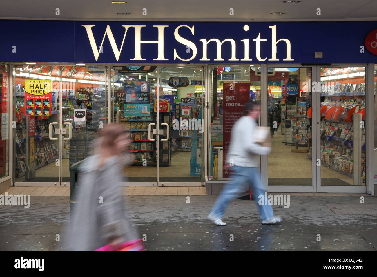 Wh smith books hi-res stock photography and images - Alamy