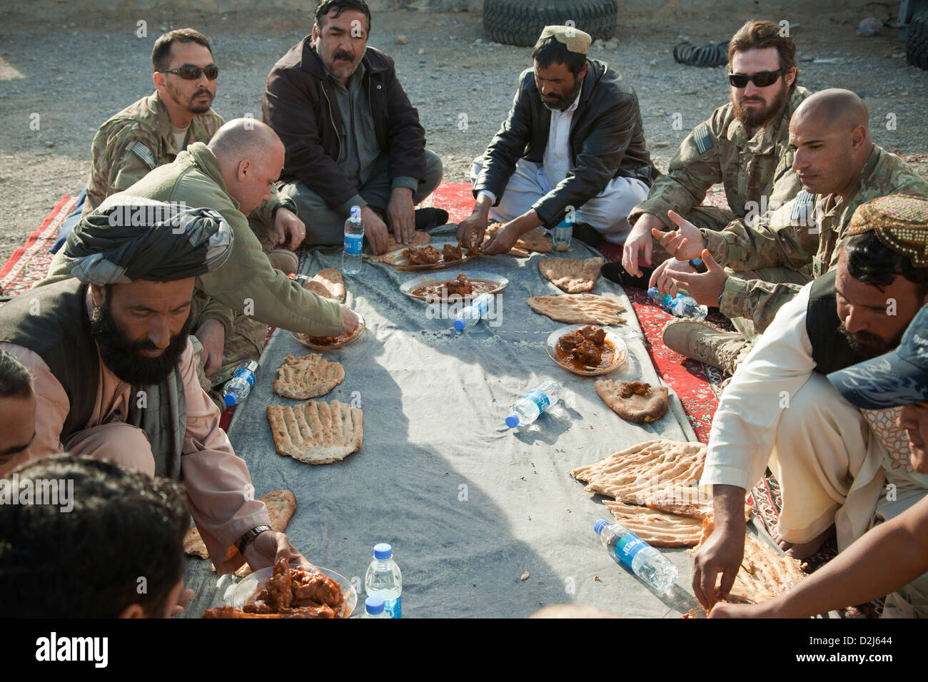 Commandos afghan villagers hi-res stock photography and images - Alamy