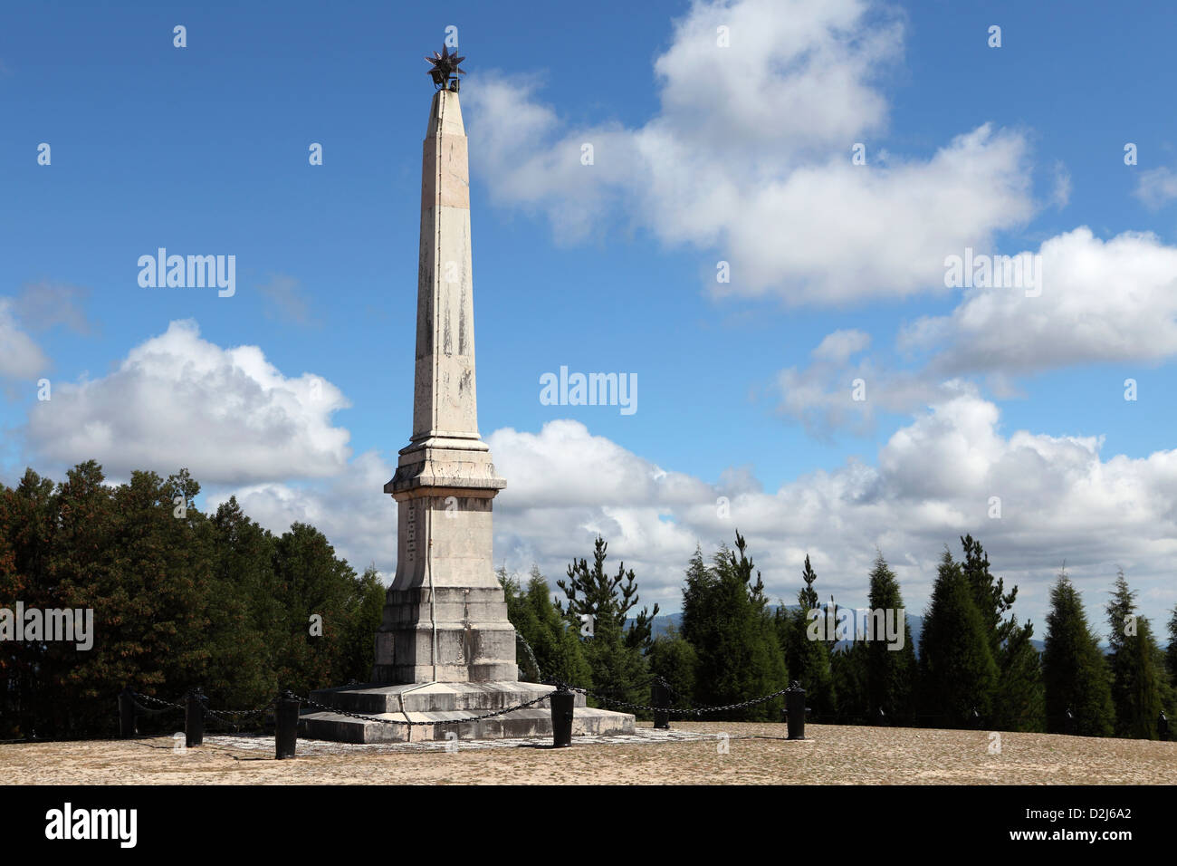 Obelisk memorial to the Napoleonic era site of the Battle of Busaco ...