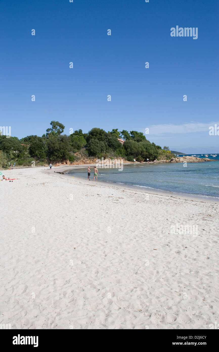 Corsica: Plage de Pinarellu Stock Photo - Alamy