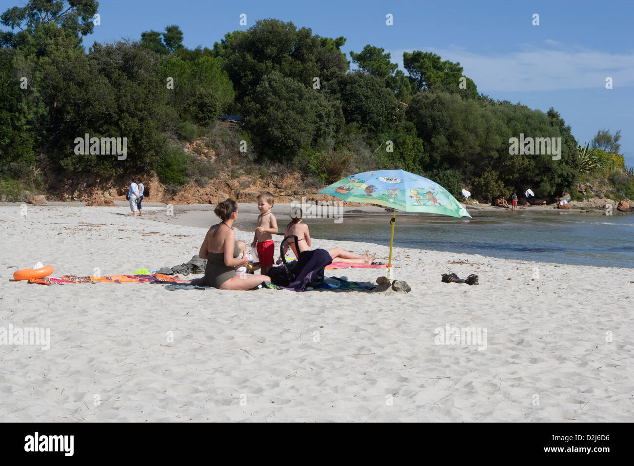 Corsica: Plage de Pinarellu Stock Photo - Alamy