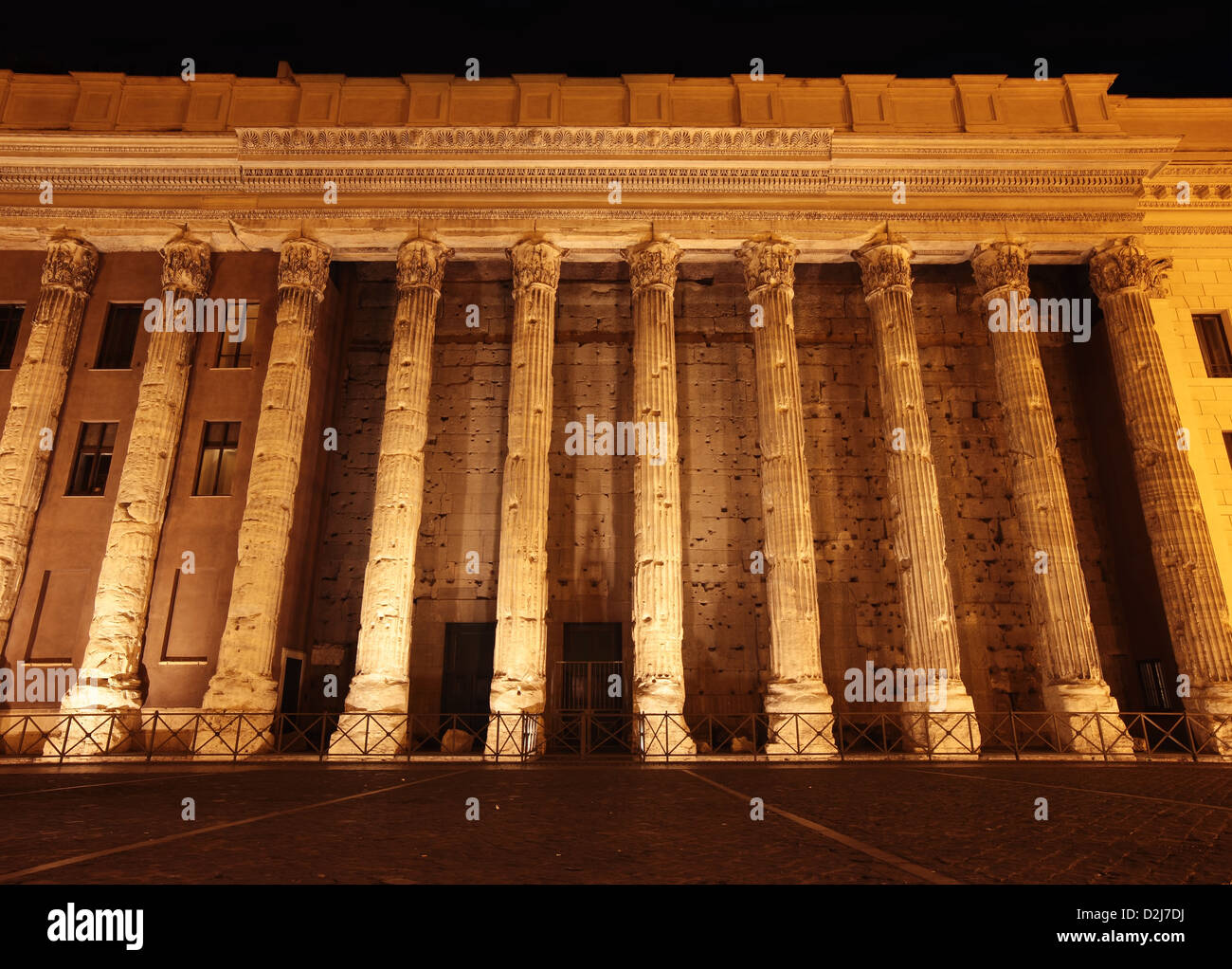 Rome stock exchange in Pietra square at night Stock Photo - Alamy