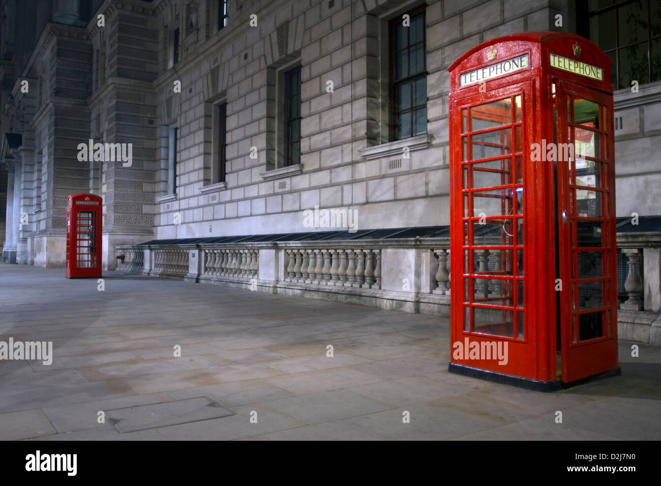 London Phone Box Stock Photo - Alamy