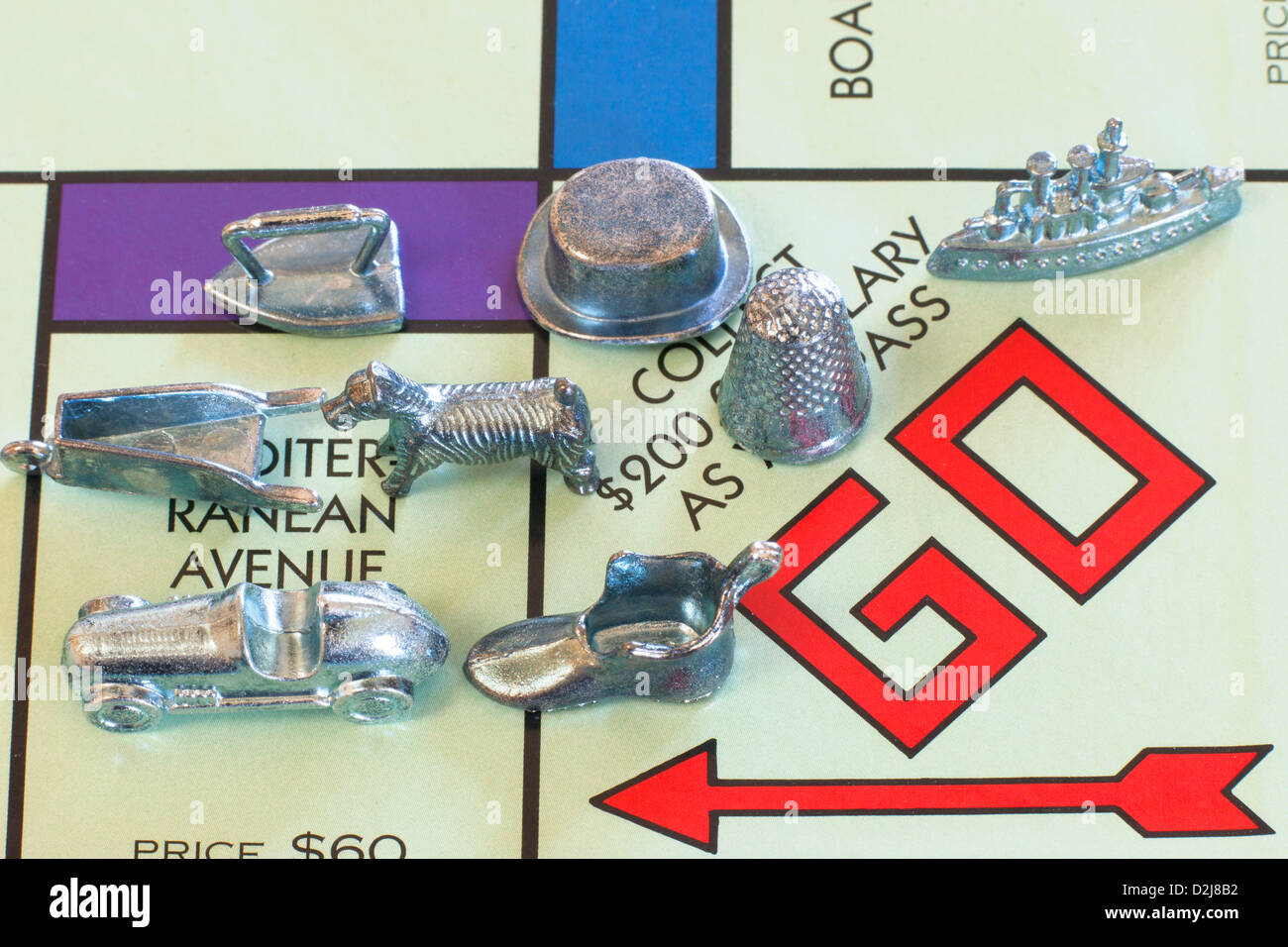Monopoly board game hi-res stock photography and images - Alamy