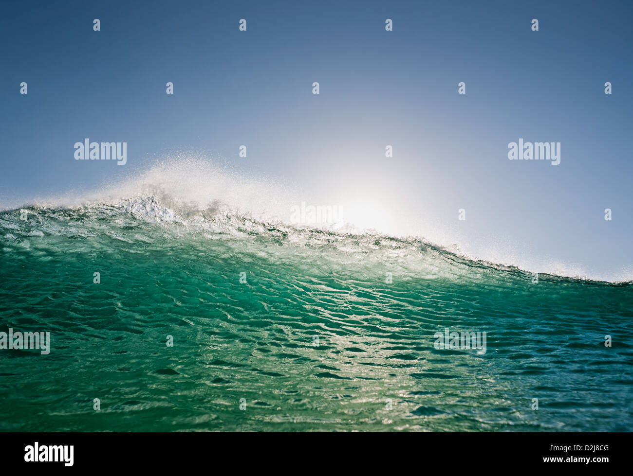 Swelling waves hi-res stock photography and images - Alamy