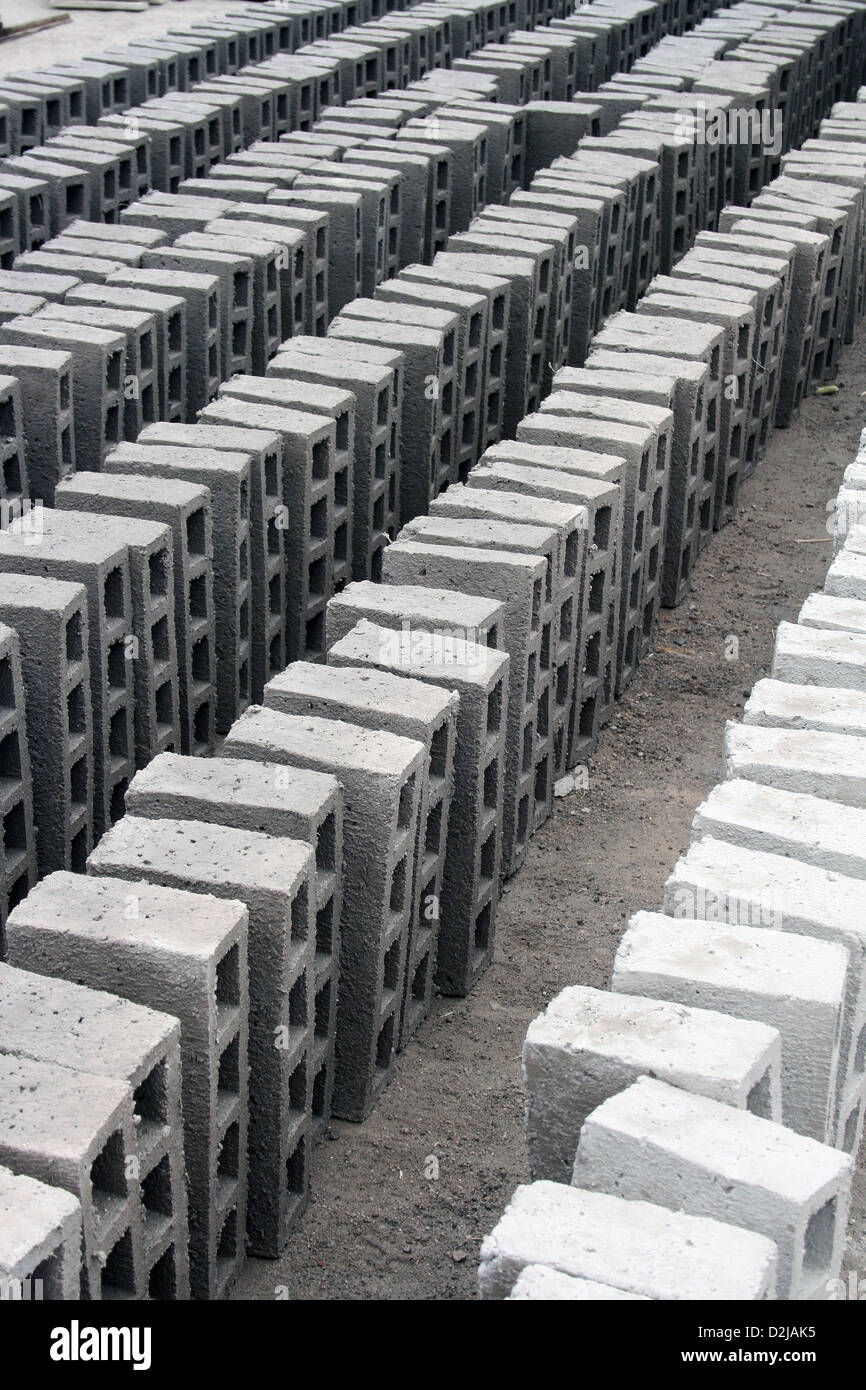 Drying cement hi-res stock photography and images - Alamy