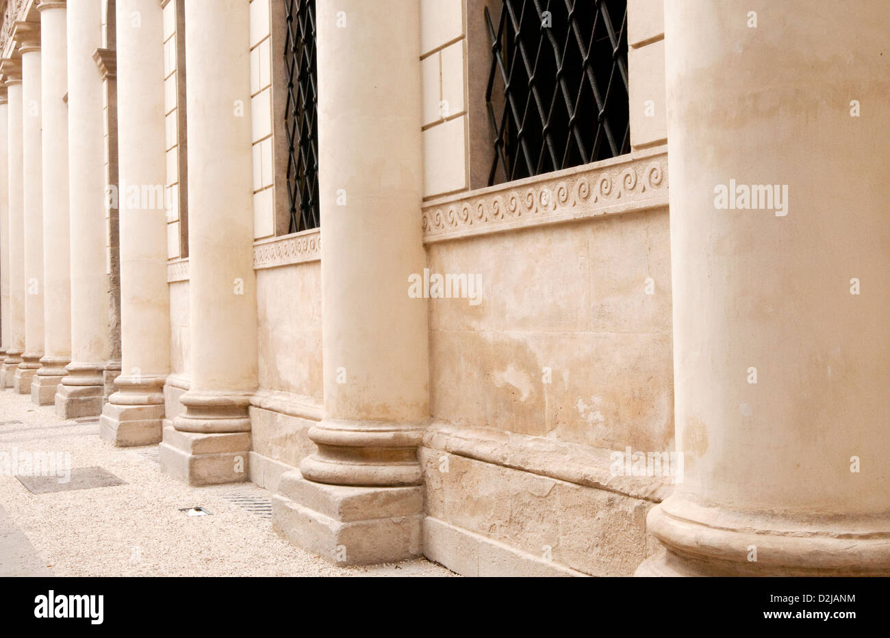 Line of columns on building, Vicenza, Italy Stock Photo - Alamy