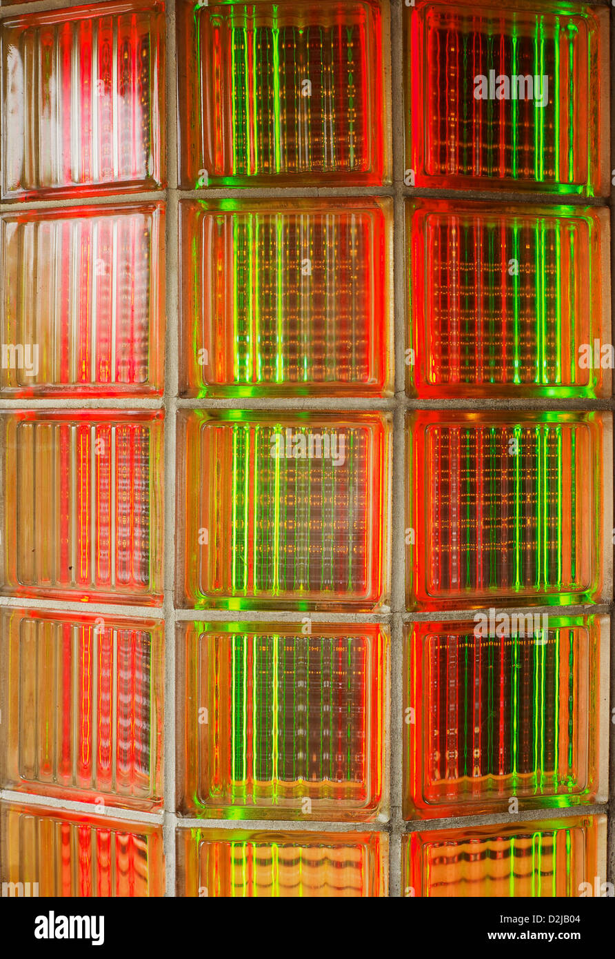 Glass brick block wallpaper pattern hi-res stock photography and images ...