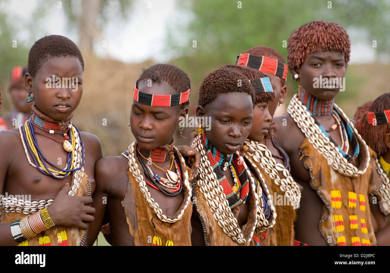 Africa group women portrait hi-res stock photography and images - Alamy