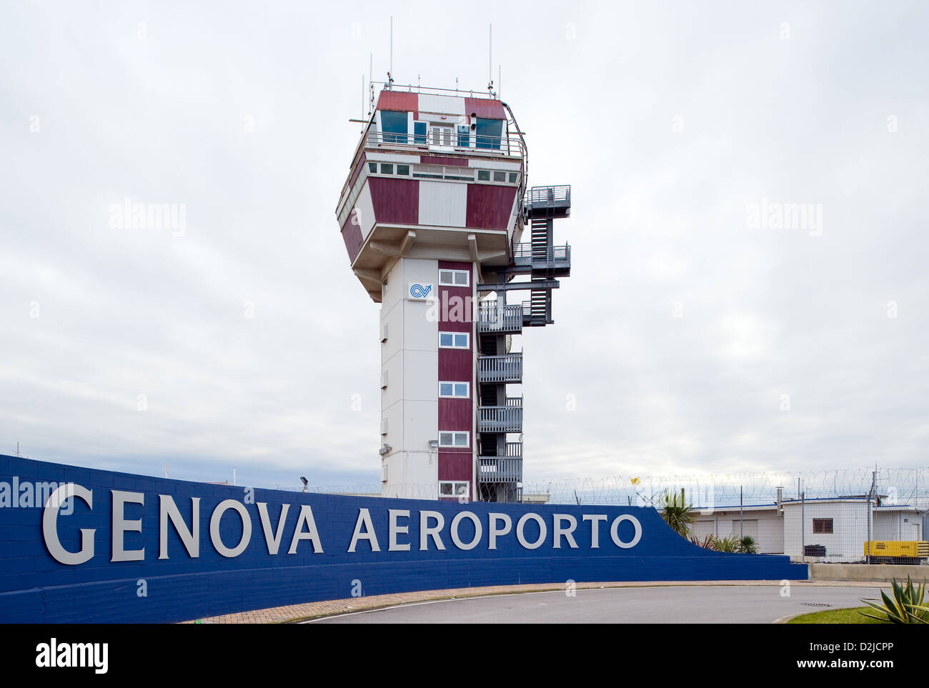 Italy genoa airport hi-res stock photography and images - Alamy