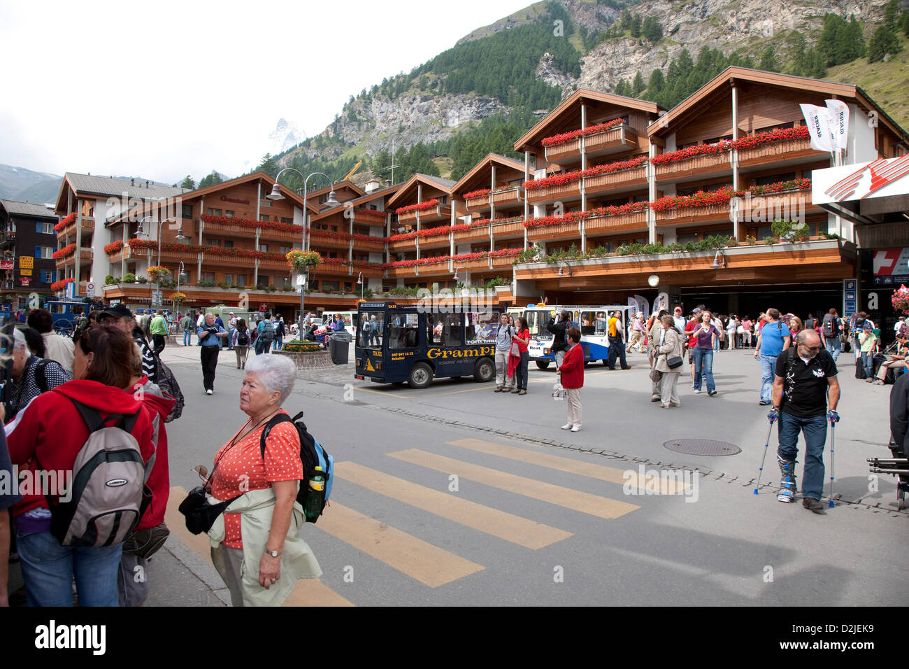 Zermatt, Switzerland, tourists in the town center Stock Photo - Alamy