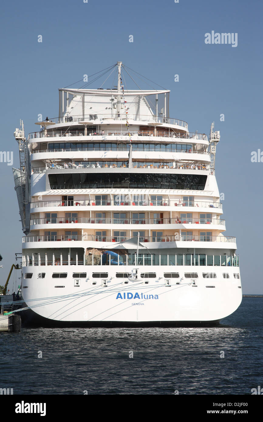Aida cruises rostock hi-res stock photography and images - Alamy