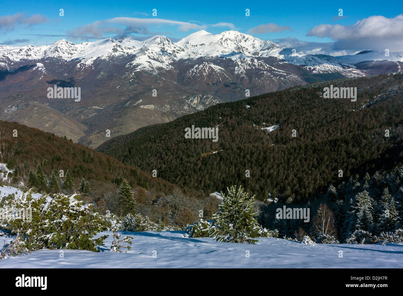 Ariege, French Pyrenees with snowy mountains Stock Photo - Alamy