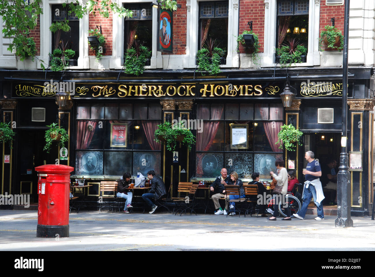 London pub, United Kingdom Stock Photo - Alamy