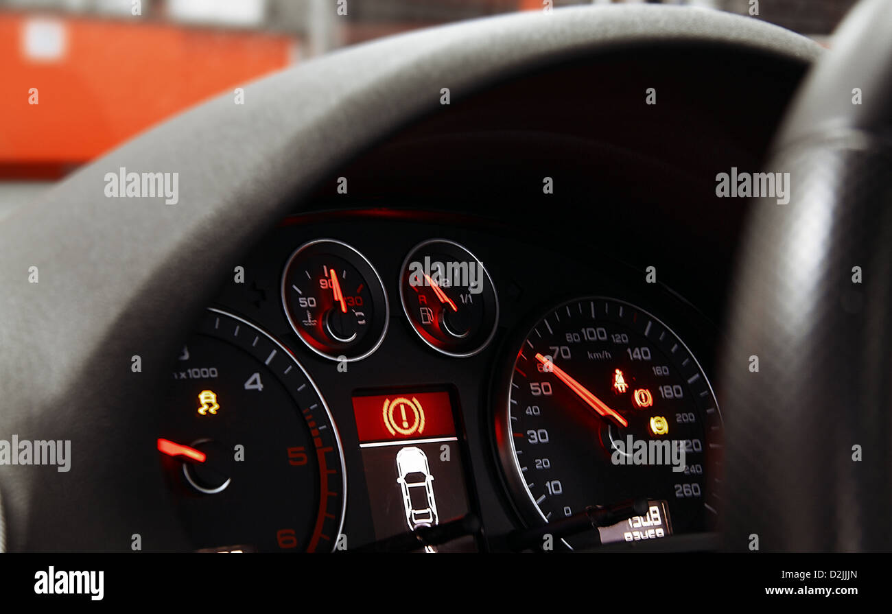 Car dashboard hi-res stock photography and images - Alamy