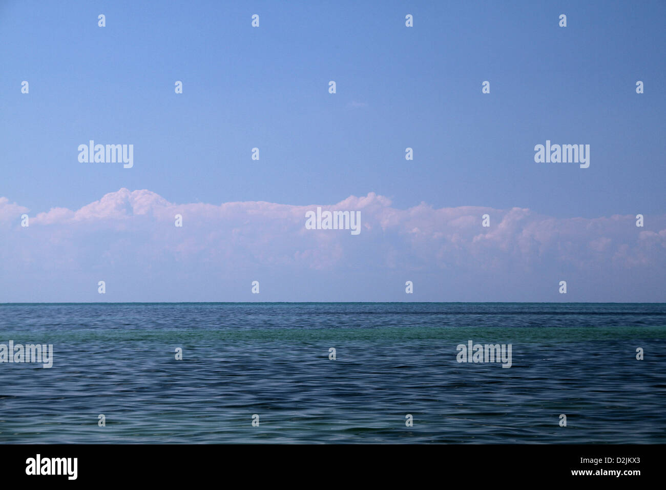 Turquoise sky hi-res stock photography and images - Alamy