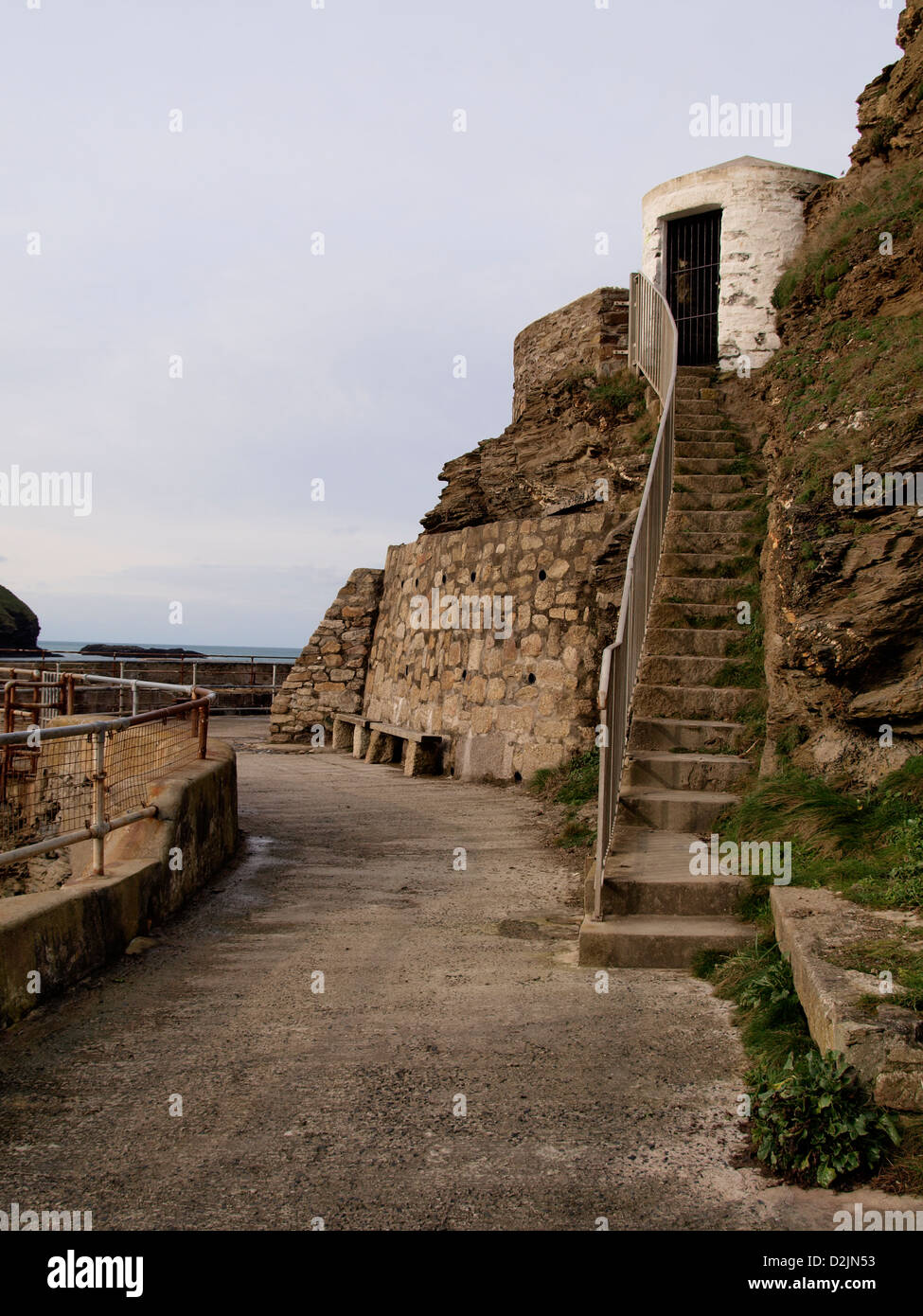 Old mans hut hi-res stock photography and images - Alamy