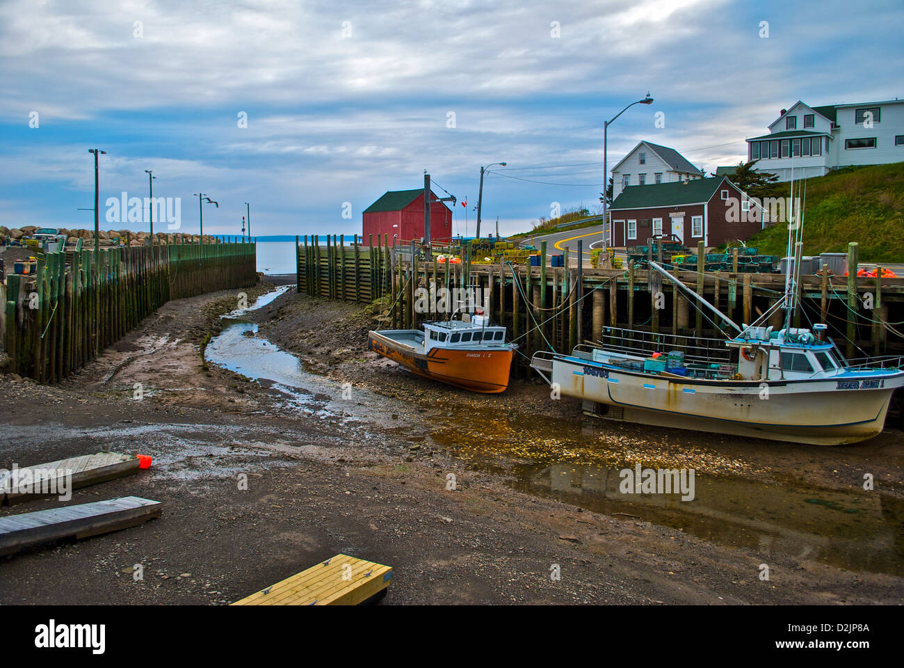 Halls harbour hi-res stock photography and images - Alamy