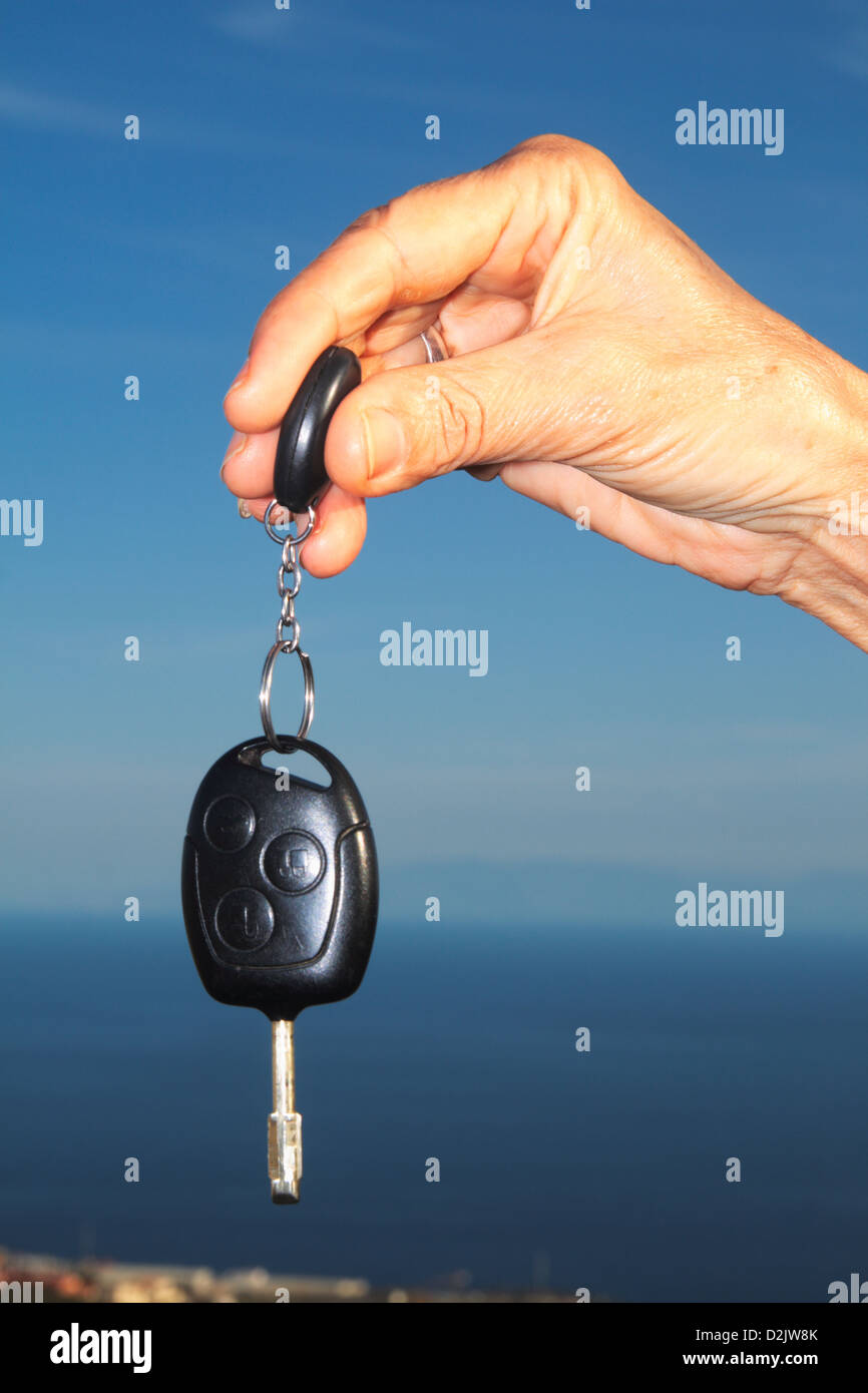 Dangling arm hi-res stock photography and images - Alamy